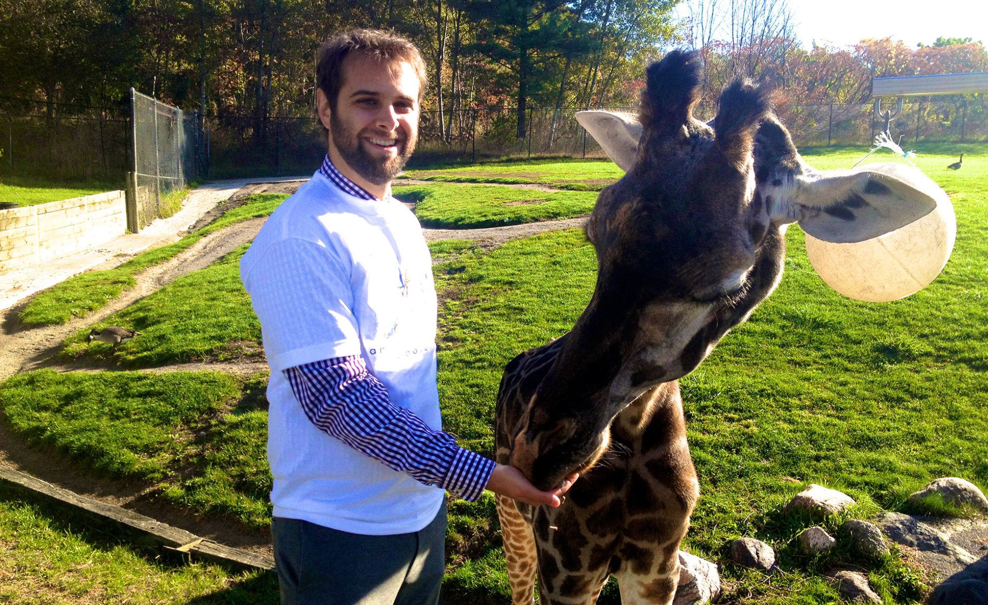 Turning Toronto Zoo poo into power - David Suzuki Foundation